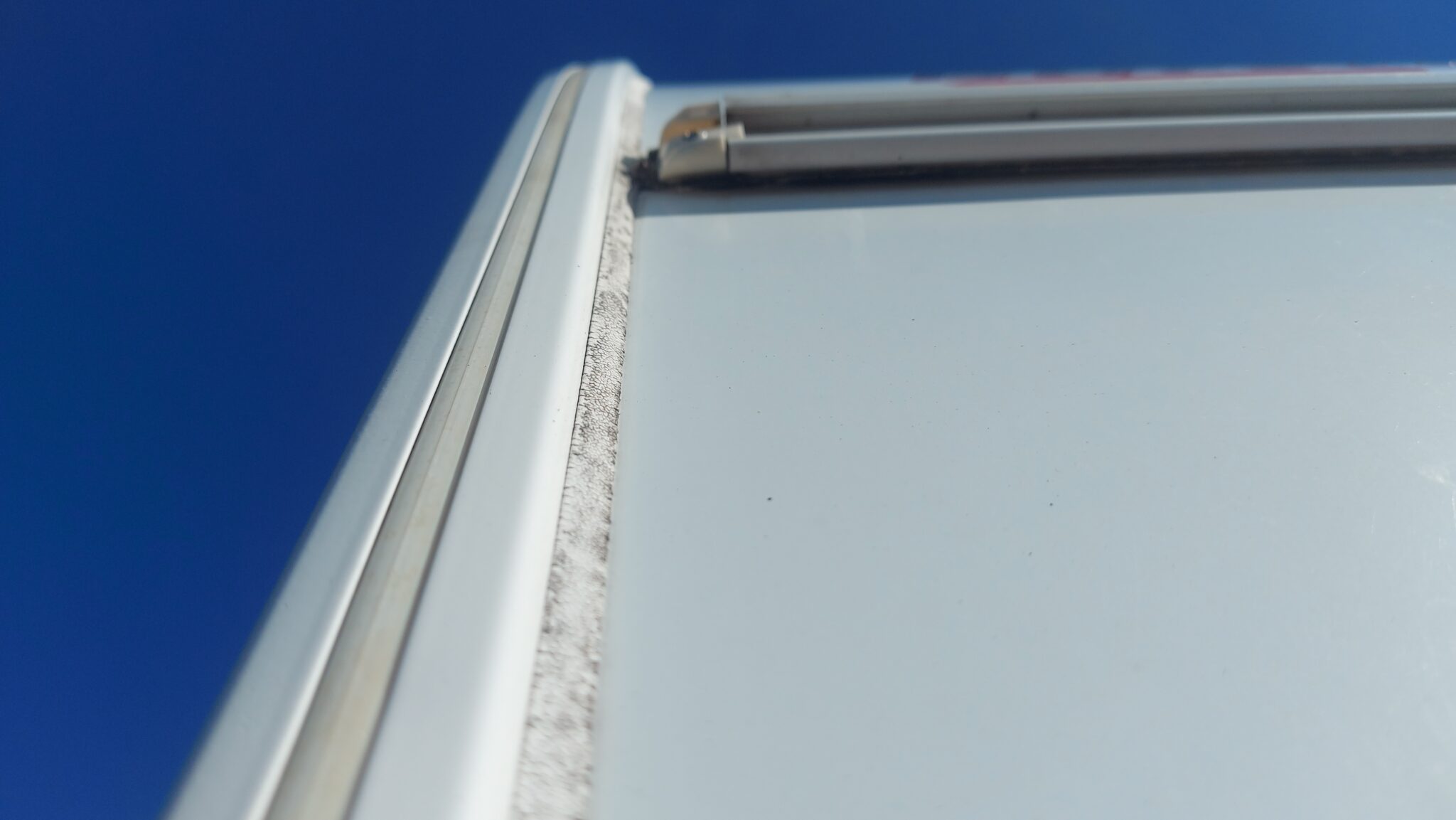 8-Steps How to Apply Dicor Lap-Sealant to an RV Roof! – Motorhome King